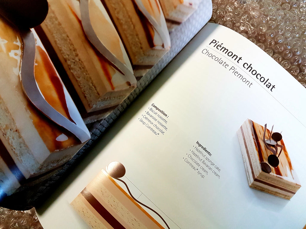 Petits gâteaux, tartes et entremets au fil des saisons – Cookbooks A La ...